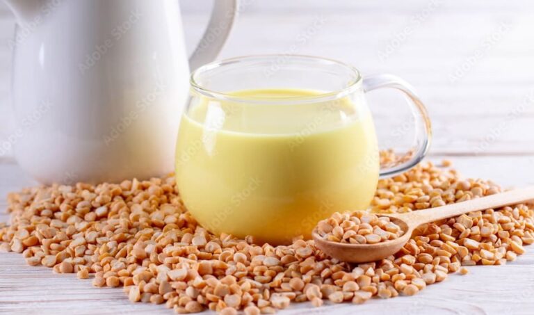 Pea Milk: 20 Benefits, Nutrition, Side Effects, Uses & How to Make It